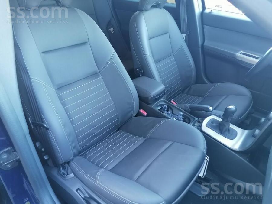 Zils Volvo V50 2005 Valmiera, ar dzinēja tilpumu 2.00 L un nobraukumu 153 tūkst. km par 3990 €, foto 20 vietnē AUTOMOTO.COM.LV