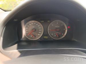 Синий Вольво В50 2005 в Лудза, объемом двигателя 2.00 л и пробегом 360 тыс. км за 850 €, фото 5 на AUTOMOTO.COM.LV