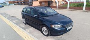 Blue Volvo V50 2005 in Klaipeda, with an engine capacity of 2.00 L and mileage of 375 thousand km for 1450 €, photo 3 on AUTOMOTO.COM.LV