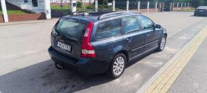 Blue Volvo V50 2005 in Klaipeda, with an engine capacity of 2.00 L and mileage of 375 thousand km for 1450 €, photo 5 on AUTOMOTO.COM.LV