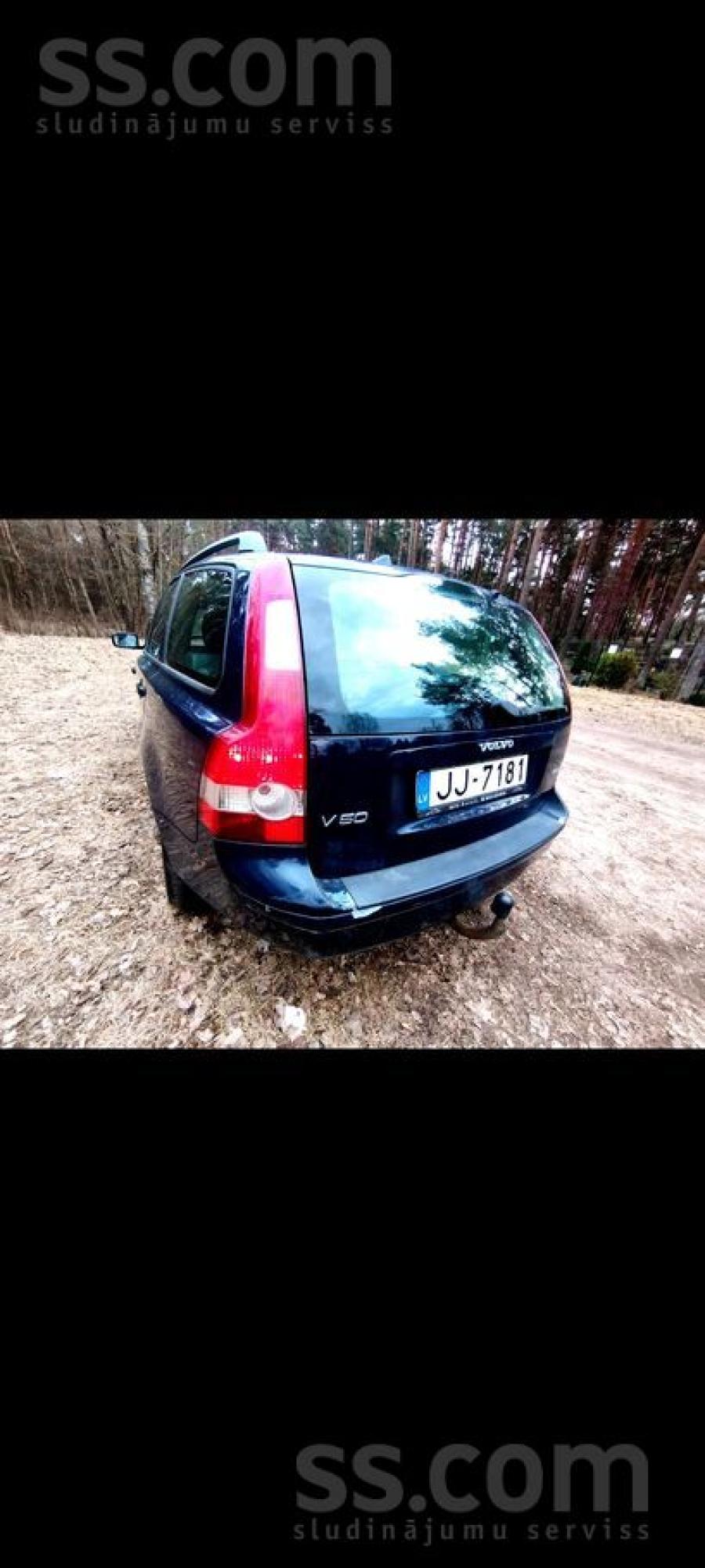 Blue Volvo V50 2005 in Riga, with an engine capacity of 2.00 L and mileage of 345 thousand km for 1800 €, photo 8 on AUTOMOTO.COM.LV