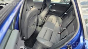 Blue Volvo V50 2005 in Riga, with an engine capacity of 2.40 L and mileage of 274 thousand km for 1900 €, photo 7 on AUTOMOTO.COM.LV