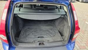 Blue Volvo V50 2005 in Riga, with an engine capacity of 2.40 L and mileage of 274 thousand km for 1900 €, photo 13 on AUTOMOTO.COM.LV
