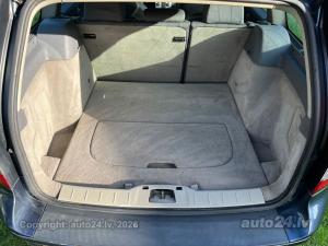 Zils Volvo V50 2005 Tartu, ar dzinēja tilpumu 2.00 L un nobraukumu 0 tūkst. km par 1999 €, foto 11 vietnē AUTOMOTO.COM.LV