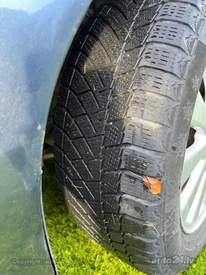 Zils Volvo V50 2005 Tartu, ar dzinēja tilpumu 2.00 L un nobraukumu 0 tūkst. km par 1999 €, foto 25 vietnē AUTOMOTO.COM.LV