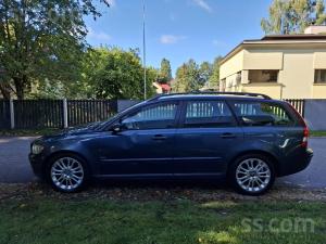 Zils Volvo V50 2005 Rīga, ar dzinēja tilpumu 2.00 L un nobraukumu 371 tūkst. km par 1380 €, foto 7 vietnē AUTOMOTO.COM.LV