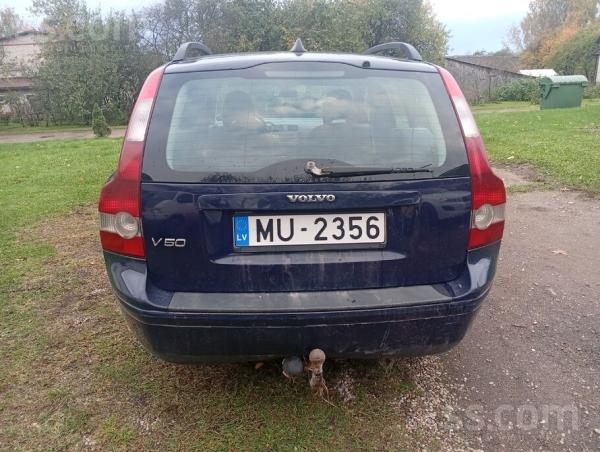 Синий Вольво В50 2005 в Мадона, объемом двигателя 1.60 л и пробегом 522 тыс. км за 750 €, фото 7 на AUTOMOTO.COM.LV