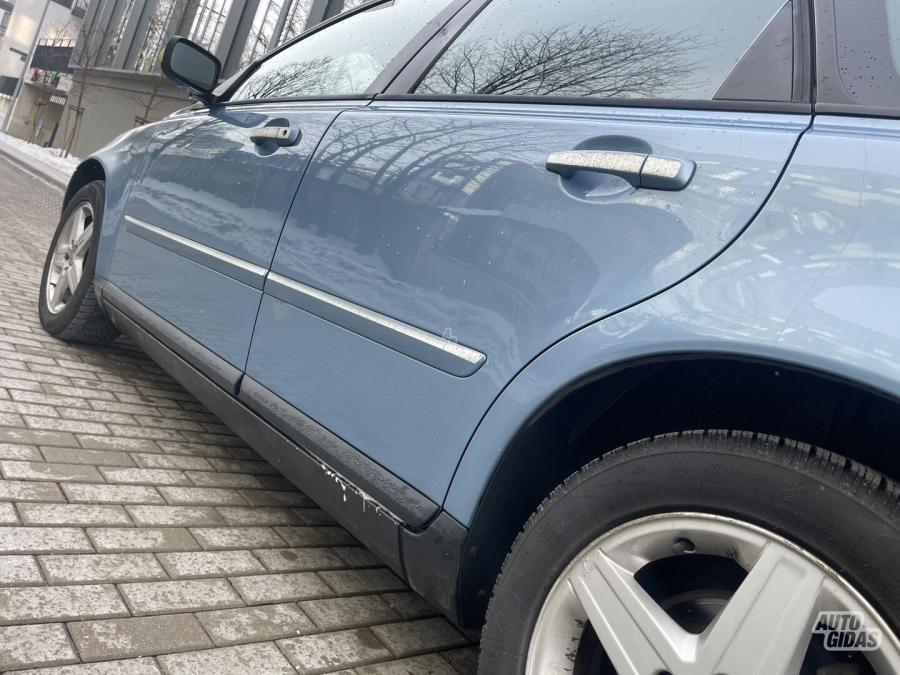 Blue Volvo V50 2006 in Vilnius, with an engine capacity of 2.00 L and mileage of 300 thousand km for 1850 €, photo 11 on AUTOMOTO.COM.LV