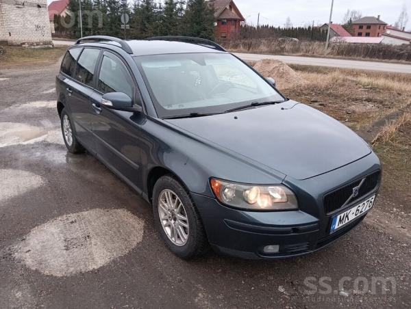 Zils Volvo V50 2006 Rēzekne, ar dzinēja tilpumu 1.60 L un nobraukumu 408 tūkst. km par 2000 €, foto 1 vietnē AUTOMOTO.COM.LV