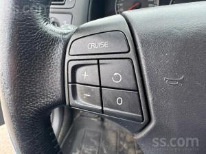 Blue Volvo V50 2006 in Riga, with an engine capacity of 2.00 L and mileage of 0 thousand km for 1690 €, photo 15 on AUTOMOTO.COM.LV