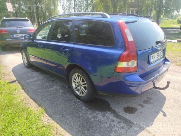 Blue Volvo V50 2006 in Jelgava, with an engine capacity of 1.60 L and mileage of 360 thousand km for 1150 €, photo 4 on AUTOMOTO.COM.LV
