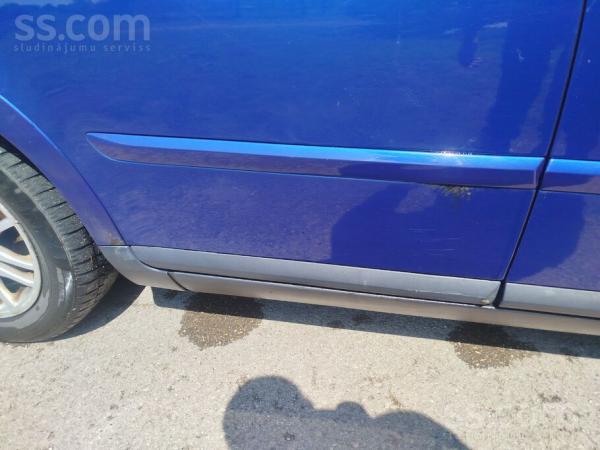 Blue Volvo V50 2006 in Jelgava, with an engine capacity of 1.60 L and mileage of 360 thousand km for 1150 €, photo 9 on AUTOMOTO.COM.LV