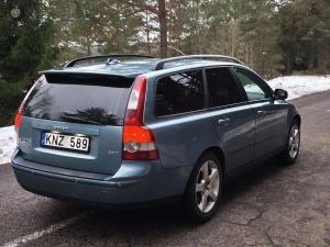 Blue Volvo V50 2007 in Kaunas, with an engine capacity of 2.00 L and mileage of 322 thousand km for 1700 €, photo 4 on AUTOMOTO.COM.LV