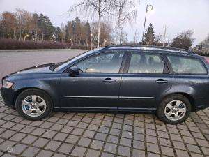 Zils Volvo V50 2007 Biržai, ar dzinēja tilpumu 1.56 L un nobraukumu 260 tūkst. km par 2200 €, foto 4 vietnē AUTOMOTO.COM.LV