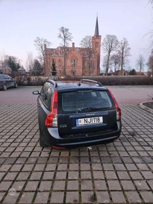 Zils Volvo V50 2007 Biržai, ar dzinēja tilpumu 1.56 L un nobraukumu 260 tūkst. km par 2200 €, foto 6 vietnē AUTOMOTO.COM.LV