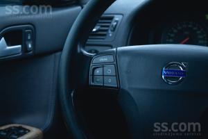 Blue Volvo V50 2007 in Jelgava, with an engine capacity of 1.60 L and mileage of 420 thousand km for 2700 €, photo 11 on AUTOMOTO.COM.LV