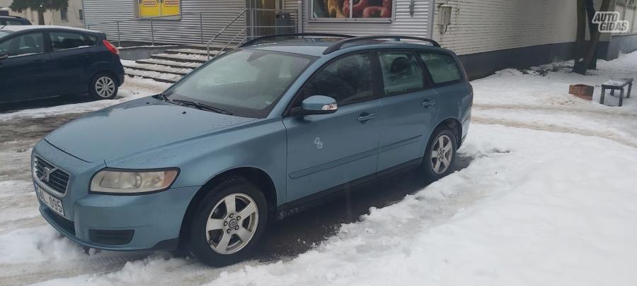 Blue Volvo V50 2007 in Vilkaviskis, with an engine capacity of 1.60 L and mileage of 325 thousand km for 2500 €, photo 3 on AUTOMOTO.COM.LV