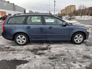 Blue Volvo V50 2007 in Kaunas, with an engine capacity of 1.60 L and mileage of 262 thousand km for 2400 €, photo 5 on AUTOMOTO.COM.LV