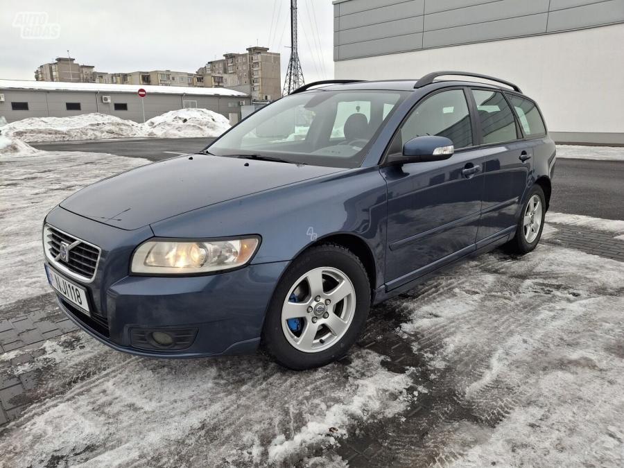 Blue Volvo V50 2007 in Kaunas, with an engine capacity of 1.60 L and mileage of 262 thousand km for 2400 €, photo 1 on AUTOMOTO.COM.LV