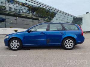Blue Volvo V50 2007 in Riga, with an engine capacity of 2.40 L and mileage of 0 thousand km for 1400 €, photo 6 on AUTOMOTO.COM.LV