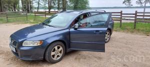 Zils Volvo V50 2007 Daugavpils, ar dzinēja tilpumu 1.60 L un nobraukumu 225 tūkst. km par 1600 €, foto  vietnē AUTOMOTO.COM.LV