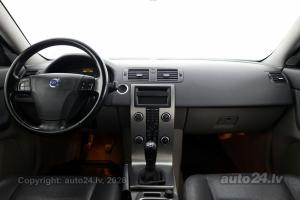 Синий Вольво В50 2007 в Таллин, объемом двигателя 1.60 л и пробегом 279 тыс. км за 2499 €, фото 6 на AUTOMOTO.COM.LV