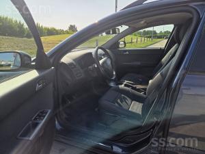Blue Volvo V50 2007 in Riga, with an engine capacity of 1.60 L and mileage of 289 thousand km for 1560 €, photo 11 on AUTOMOTO.COM.LV
