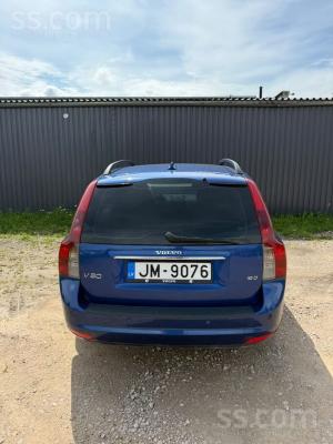 Zils Volvo V50 2007 Jelgava, ar dzinēja tilpumu 1.60 L un nobraukumu 420 tūkst. km par 2250 €, foto 6 vietnē AUTOMOTO.COM.LV