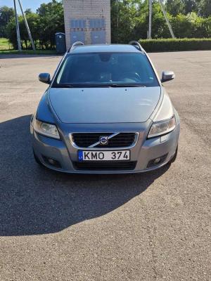 Blue Volvo V50 2007 in Kaunas, with an engine capacity of 2.00 L and mileage of 350 thousand km for 2400 €, photo 4 on AUTOMOTO.COM.LV