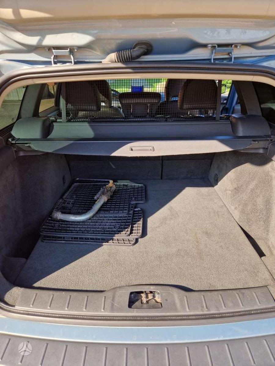 Blue Volvo V50 2007 in Kaunas, with an engine capacity of 2.00 L and mileage of 350 thousand km for 2400 €, photo 14 on AUTOMOTO.COM.LV