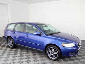 Синий Вольво В50 2007 в Таллин, объемом двигателя 1.60 л и пробегом 279 тыс. км за 2299 €, фото  на AUTOMOTO.COM.LV