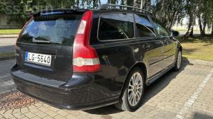 Zils Volvo V50 2007 Rīga, ar dzinēja tilpumu 2.00 L un nobraukumu 347 tūkst. km par 2000 €, foto 6 vietnē AUTOMOTO.COM.LV