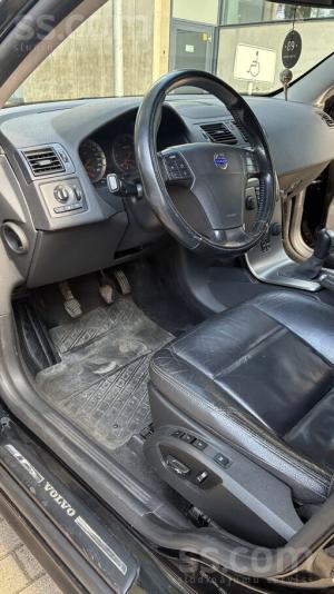 Zils Volvo V50 2007 Rīga, ar dzinēja tilpumu 2.00 L un nobraukumu 347 tūkst. km par 2000 €, foto 10 vietnē AUTOMOTO.COM.LV