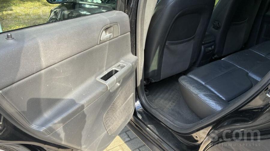 Zils Volvo V50 2007 Rīga, ar dzinēja tilpumu 2.00 L un nobraukumu 347 tūkst. km par 2000 €, foto 13 vietnē AUTOMOTO.COM.LV