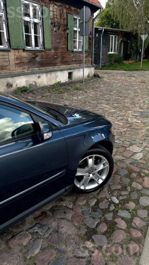 Zils Volvo V50 2007 Liepāja, ar dzinēja tilpumu 2.00 L un nobraukumu 319 tūkst. km par 1555 €, foto 4 vietnē AUTOMOTO.COM.LV