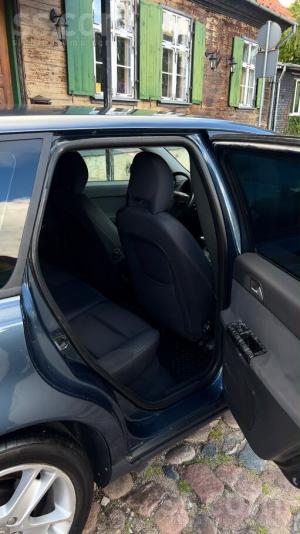Zils Volvo V50 2007 Liepāja, ar dzinēja tilpumu 2.00 L un nobraukumu 319 tūkst. km par 1555 €, foto 9 vietnē AUTOMOTO.COM.LV