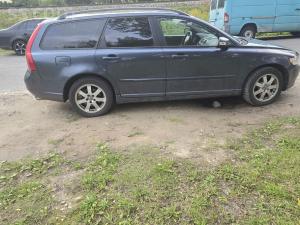 Zils Volvo V50 2007 Rīga, ar dzinēja tilpumu 2.40 L un nobraukumu 415 tūkst. km par 1600 €, foto 4 vietnē AUTOMOTO.COM.LV