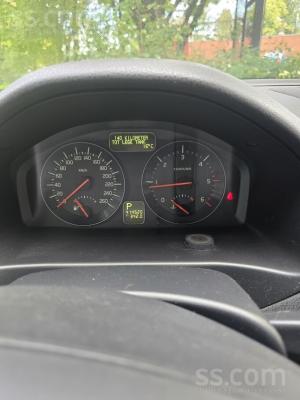 Zils Volvo V50 2007 Rīga, ar dzinēja tilpumu 2.40 L un nobraukumu 415 tūkst. km par 1600 €, foto 6 vietnē AUTOMOTO.COM.LV