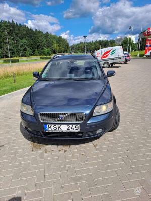 Zils Volvo V50 2007 Viļņa, ar dzinēja tilpumu 1.56 L un nobraukumu 309 tūkst. km par 1900 €, foto 7 vietnē AUTOMOTO.COM.LV