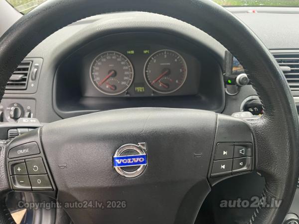 Zils Volvo V50 2007 Paide, ar dzinēja tilpumu 1.60 L un nobraukumu 331 tūkst. km par 1590 €, foto 6 vietnē AUTOMOTO.COM.LV