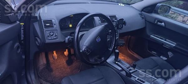 Zils Volvo V50 2008 Jelgava, ar dzinēja tilpumu 1.60 L un nobraukumu 259 tūkst. km par 2100 €, foto 5 vietnē AUTOMOTO.COM.LV