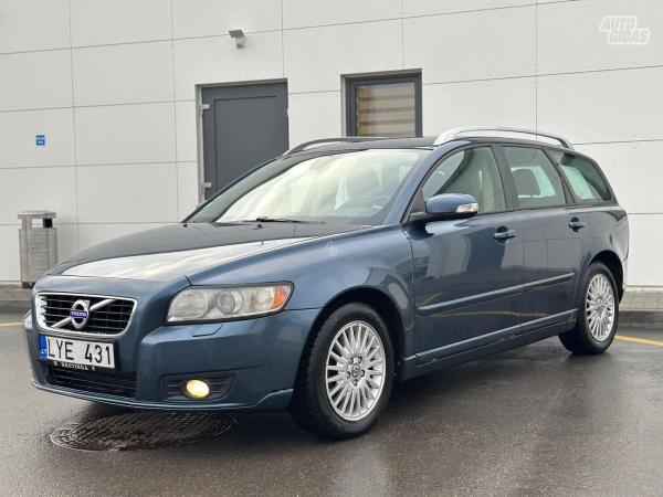 Zils Volvo V50 2008 Kauņa, ar dzinēja tilpumu 2.00 L un nobraukumu 322 tūkst. km par 2350 €, foto 4 vietnē AUTOMOTO.COM.LV