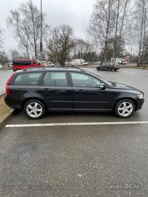 Blue Volvo V50 2008 in Riga, with an engine capacity of 2.00 L and mileage of 205 thousand km for 3300 €, photo 5 on AUTOMOTO.COM.LV