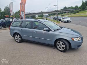 Zils Volvo V50 2008 Kauņa, ar dzinēja tilpumu 2.00 L un nobraukumu 300 tūkst. km par 2850 €, foto 6 vietnē AUTOMOTO.COM.LV