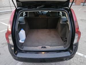 Zils Volvo V50 2008 Rīga, ar dzinēja tilpumu 2.00 L un nobraukumu 330 tūkst. km par 2800 €, foto 14 vietnē AUTOMOTO.COM.LV