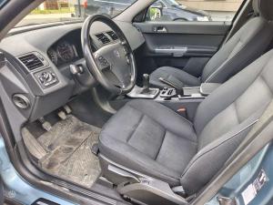 Blue Volvo V50 2008 in Siauliai, with an engine capacity of 1.56 L and mileage of 373 thousand km for 2550 €, photo 10 on AUTOMOTO.COM.LV