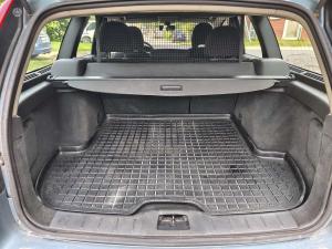 Blue Volvo V50 2008 in Siauliai, with an engine capacity of 1.56 L and mileage of 373 thousand km for 2550 €, photo 18 on AUTOMOTO.COM.LV