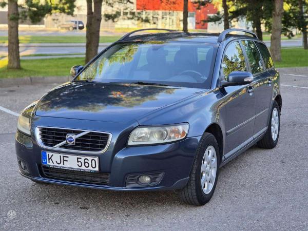 Синий Вольво В50 2008 в Купишкис, объемом двигателя 1.56 л и пробегом 335 тыс. км за 1300 €, фото 1 на AUTOMOTO.COM.LV