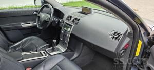 Zils Volvo V50 2008 Rīga, ar dzinēja tilpumu 2.00 L un nobraukumu 241 tūkst. km par 3850 €, foto 13 vietnē AUTOMOTO.COM.LV