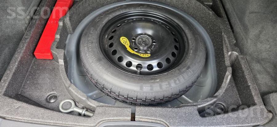 Zils Volvo V50 2008 Rīga, ar dzinēja tilpumu 2.00 L un nobraukumu 241 tūkst. km par 3850 €, foto 20 vietnē AUTOMOTO.COM.LV